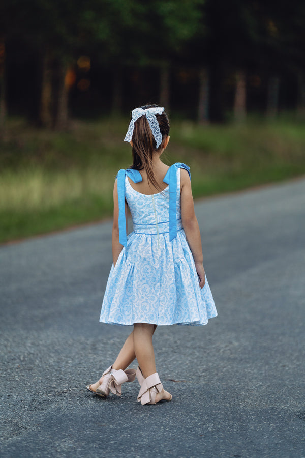 Colette – Violette Field Threads