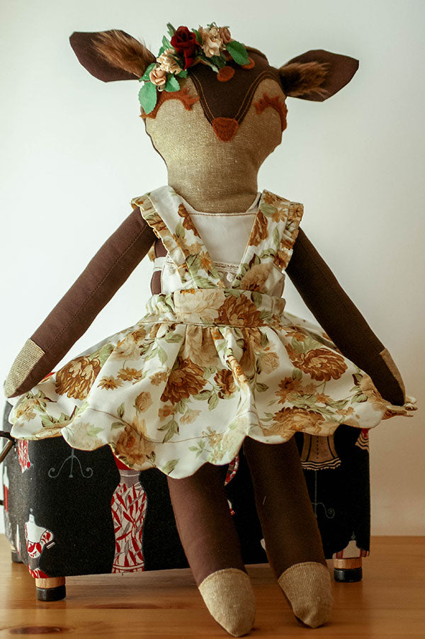 Lottie Doll Pinafore – Violette Field Threads